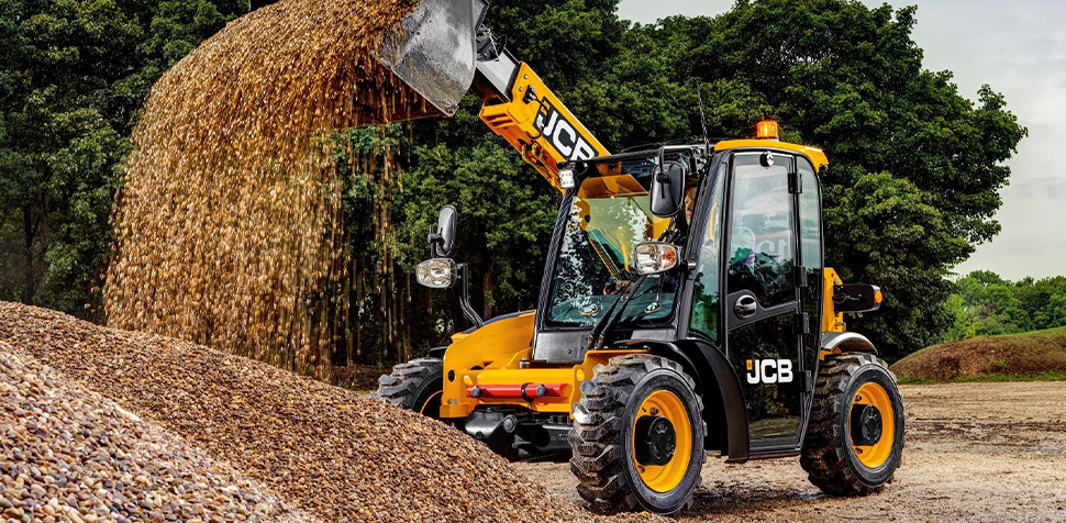 JCB 514-40 : fiche technique complète du télescopique compact