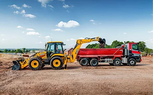 Découvrez les produits JCB : la gamme de tractopelles JCB Sitemaster